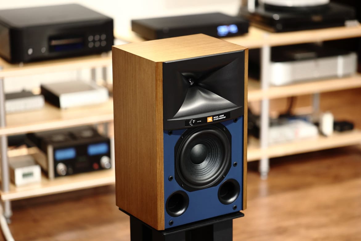 JBL 4309 Bookshelf Studio Monitor Review – HiFiReport